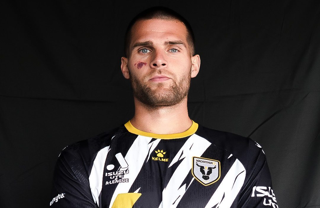 Belgian centre-back Dino Arslanagić signs with the Bulls!